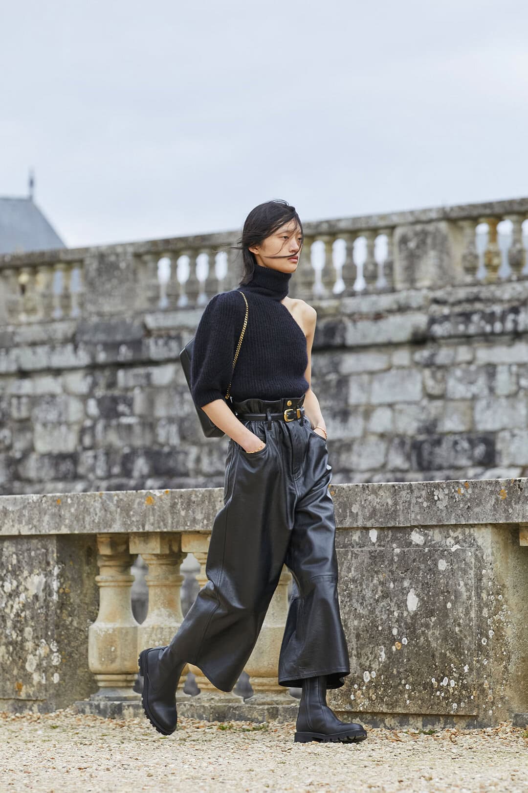 Peran French Girl Untuk Gen Z dari Celine Parade Winter 2021 - Luxina.ID