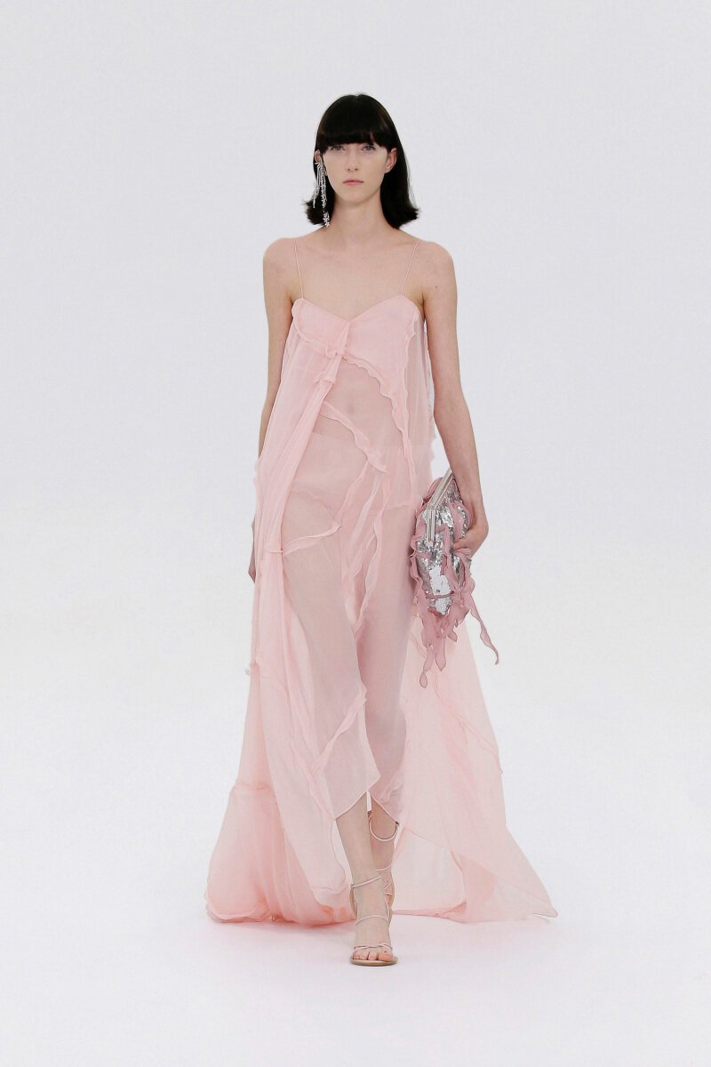 28FENDI_COUTURE_AW_22_23 - Luxina.ID