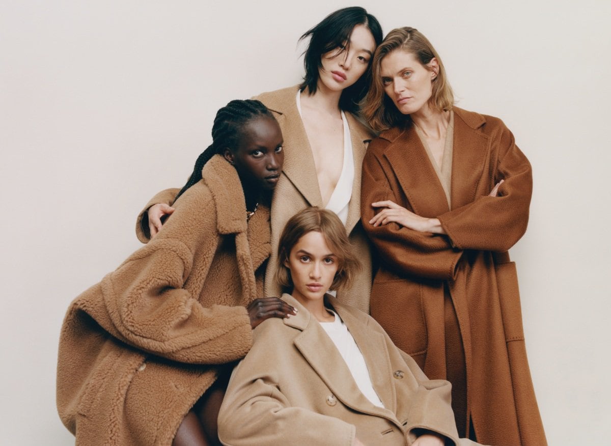 MAX MARA - ADV ICON COATS 2022 - GROUP - Luxina.ID