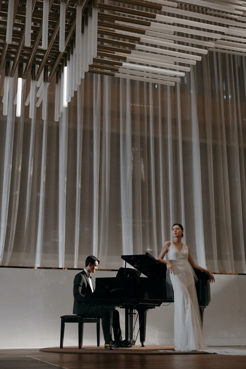 Elie Saab, Oscar de la Renta, Vera Wang, Dan Pameran Perayaan Cinta Di The St. Regis Jakarta ...