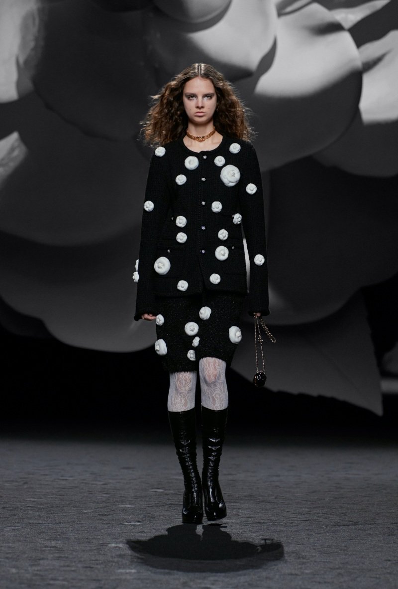 chanel_look-010-fw-2023-24-rtw-HD - Luxina.ID