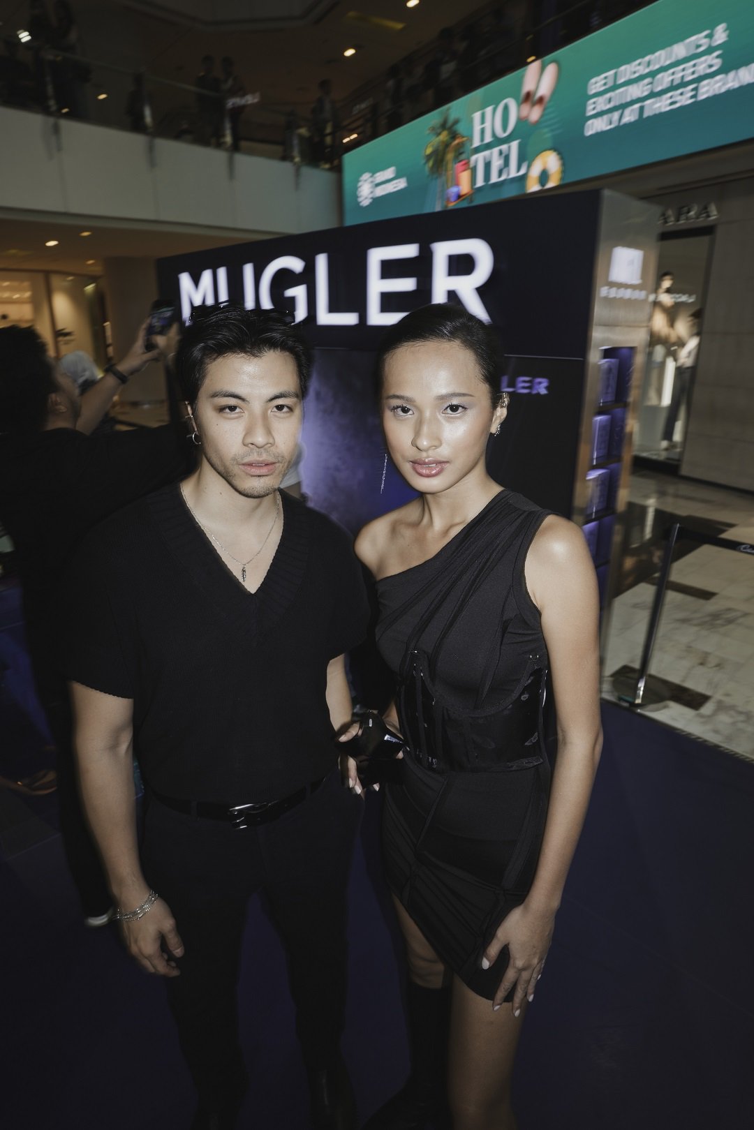 02_Benjamin Khend and Paula Andreas at Mugler Angel Elixir event - Luxina.ID