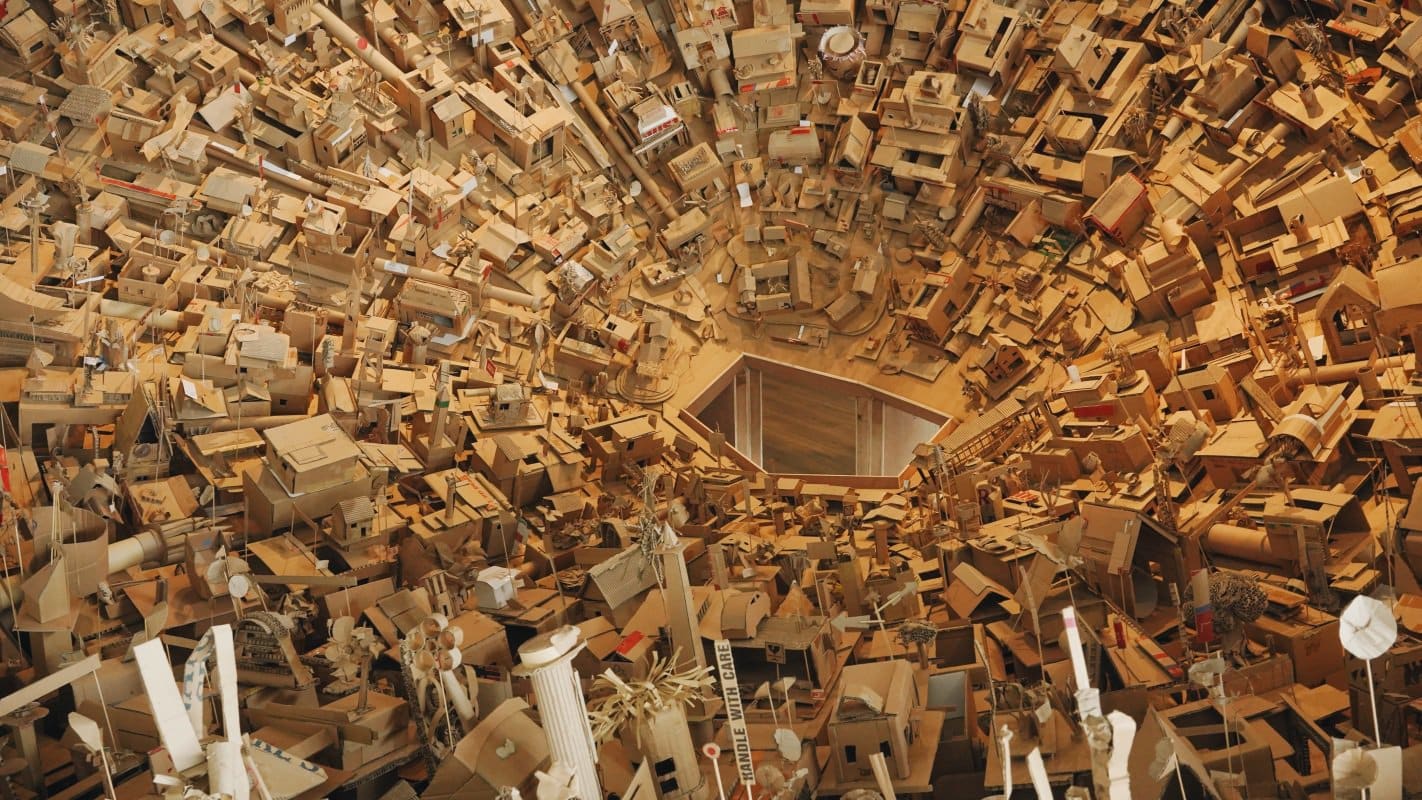 ‘Somewhere, Elsewhere, Nowhere’ Susunan Serpihan Hidup Yang Menjadi Instalasi Dahsyat - Pameran ...