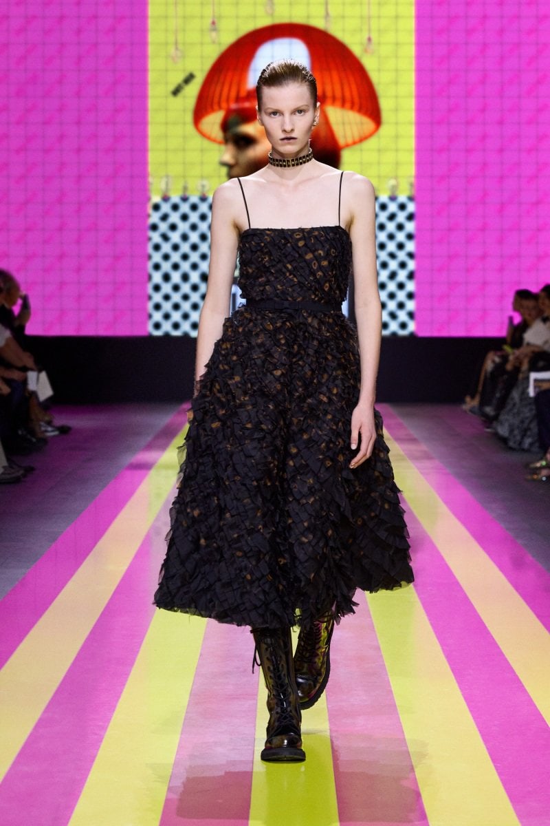 DIOR_PAP_SS24_V43 - Luxina.ID