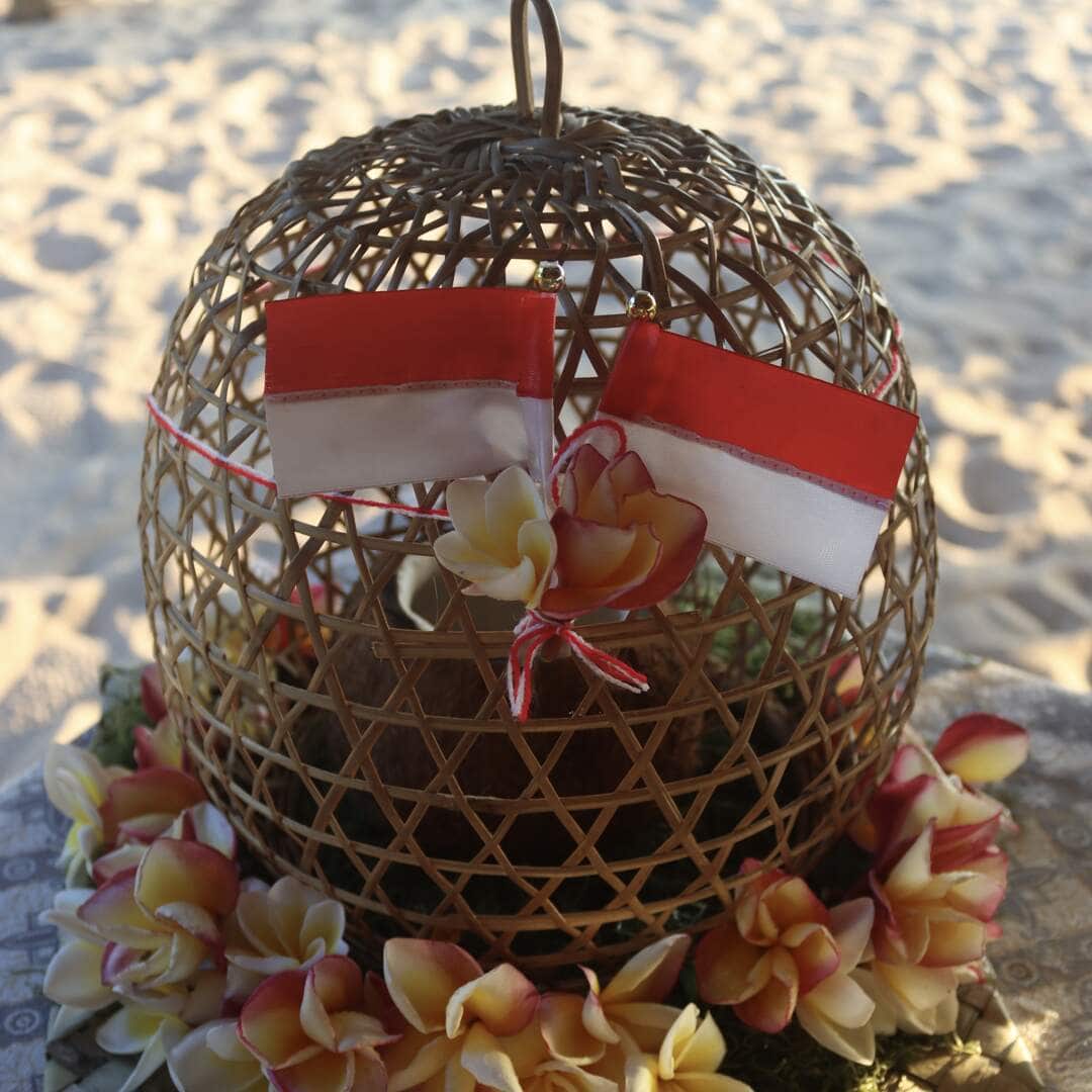 Merdeka Table Setup - Luxina.ID